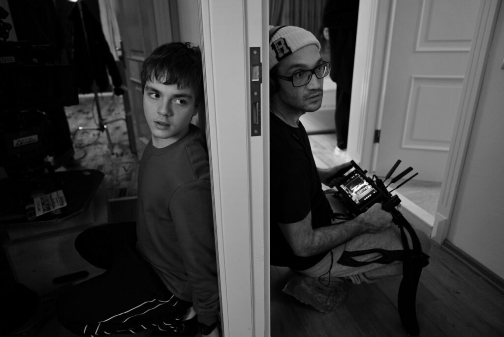 Nehir Tuna ile Yurt Üzerine Söyleşi: ‘Halkanın İçinde’ - Altyazı Sinema ...